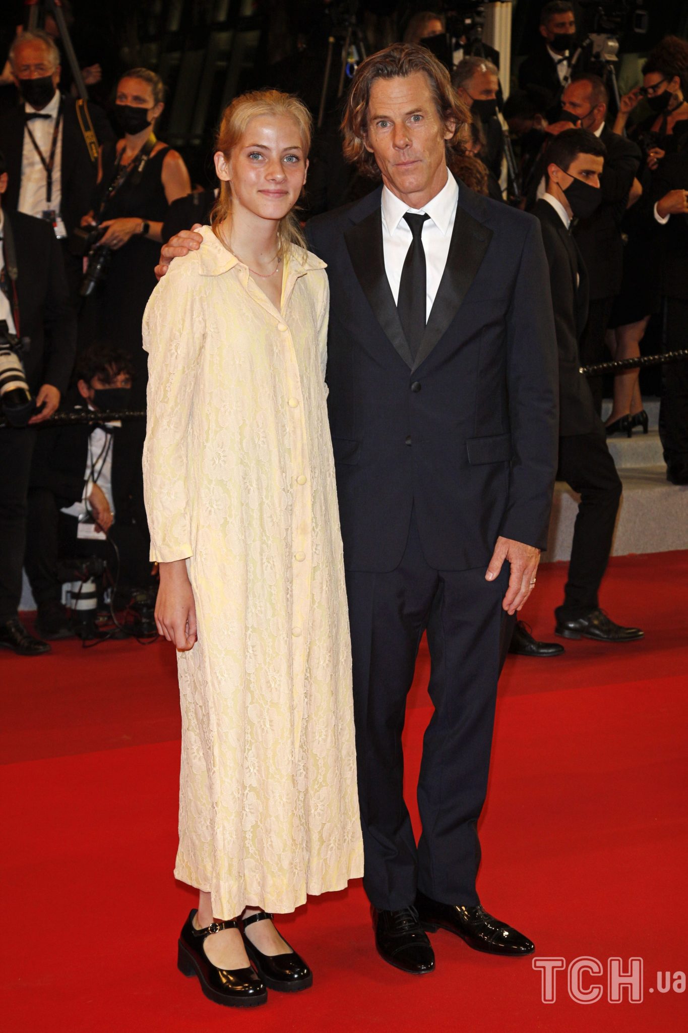 Hazel Roberts Makes Red Carpet Debut at 16—And Many Believe She’s ...