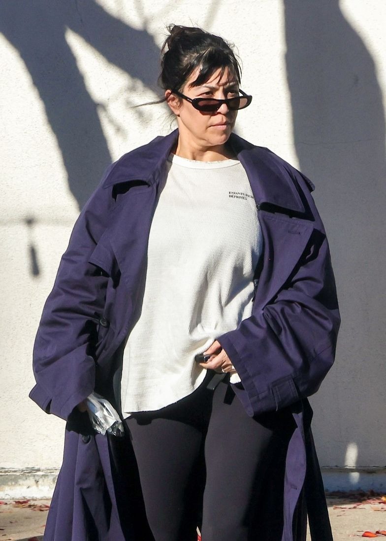 No Makeup, No Filters: Kourtney Kardashian Looked Much Older Than Her ...